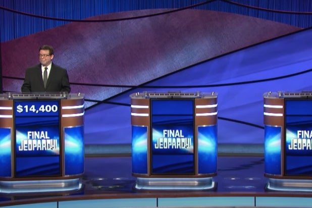 Jeopardy!': Watch the Rare Moment That Surprised Even Alex Trebek ...